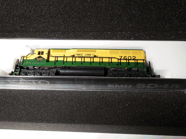N-SCALE KATO 176-3115 EMD SD45 READING ROAD #7602